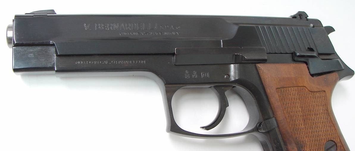 Bernardelli P018 9mm Para caliber pistol. Rare Italian "Wonder Nine ...
