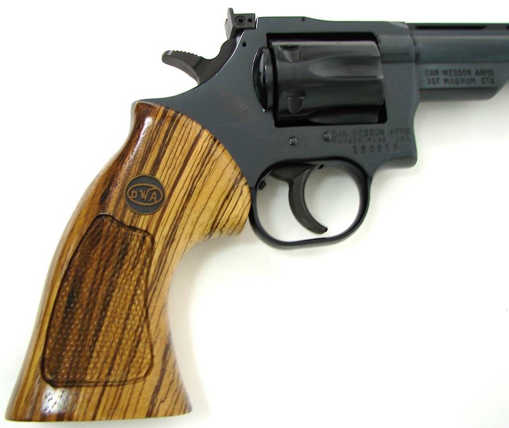 Dan Wesson 15 .357 Mag caliber revolver. Scarce pistol - PAC with 2", 4 ...