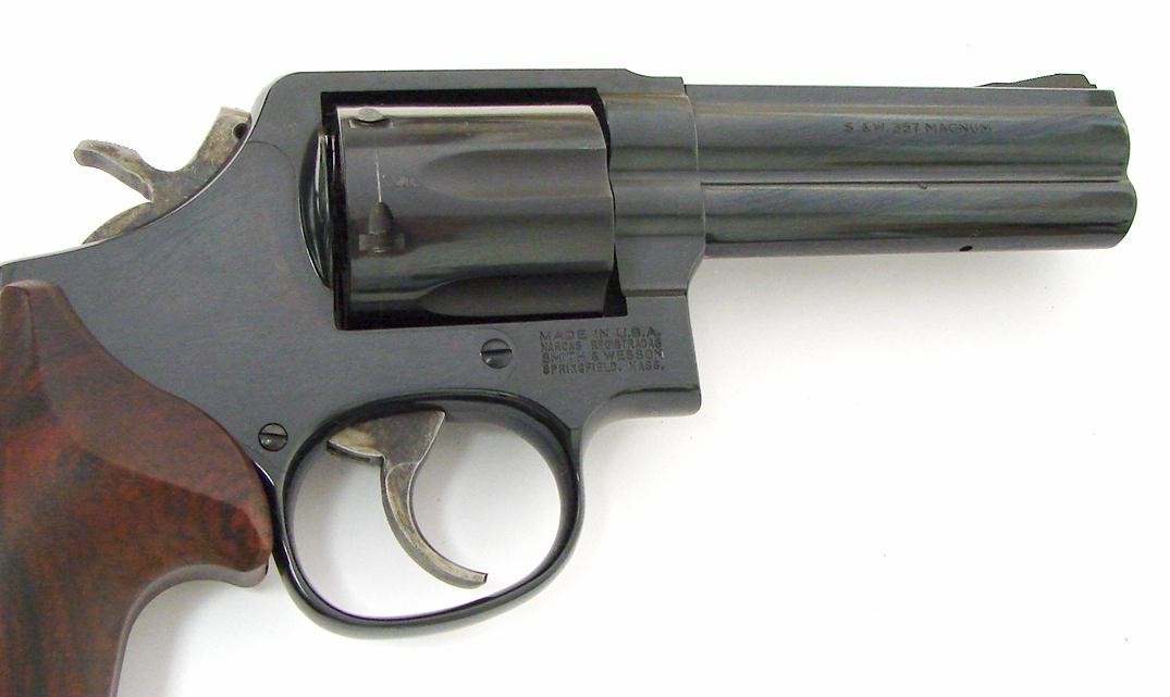 Smith & Wesson 581-3 .357 Mag caliber revolver. 1980s vintage, 4" Blue ...