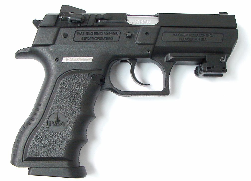 Israel Weapon Ind. Desert Eagle .40 S&W caliber pistol. Polymer model ...