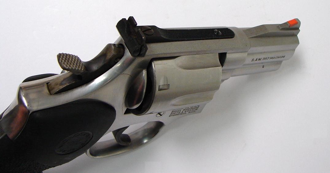 Wesson 686-4 .357 Mag caliber revolver. 1990s vintage 2 12 model ...