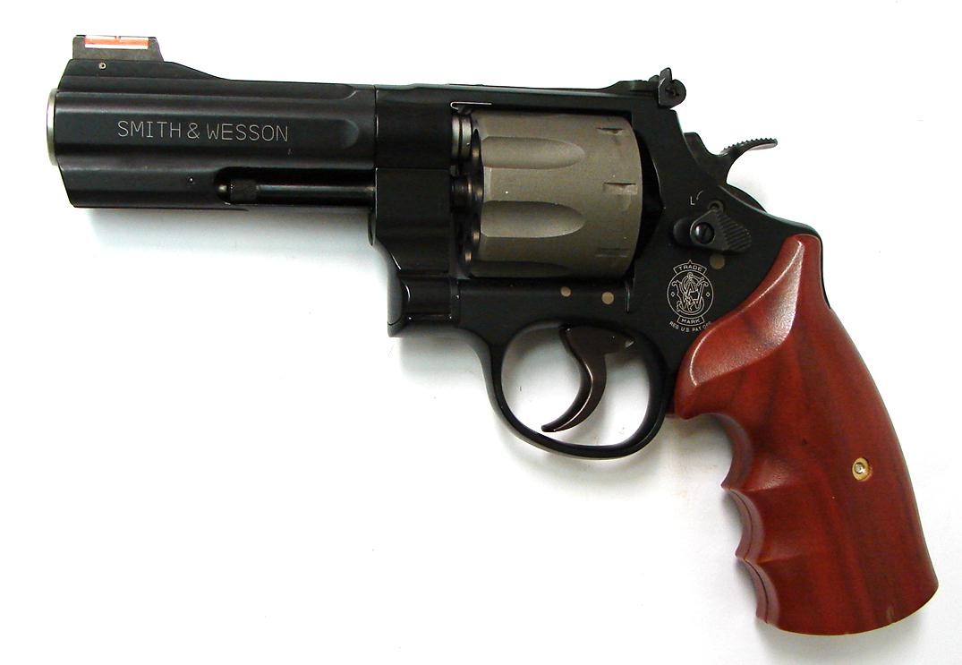 Smith & Wesson 327 PD .357 Magnum caliber revolver. 4" .327 PD model in ...