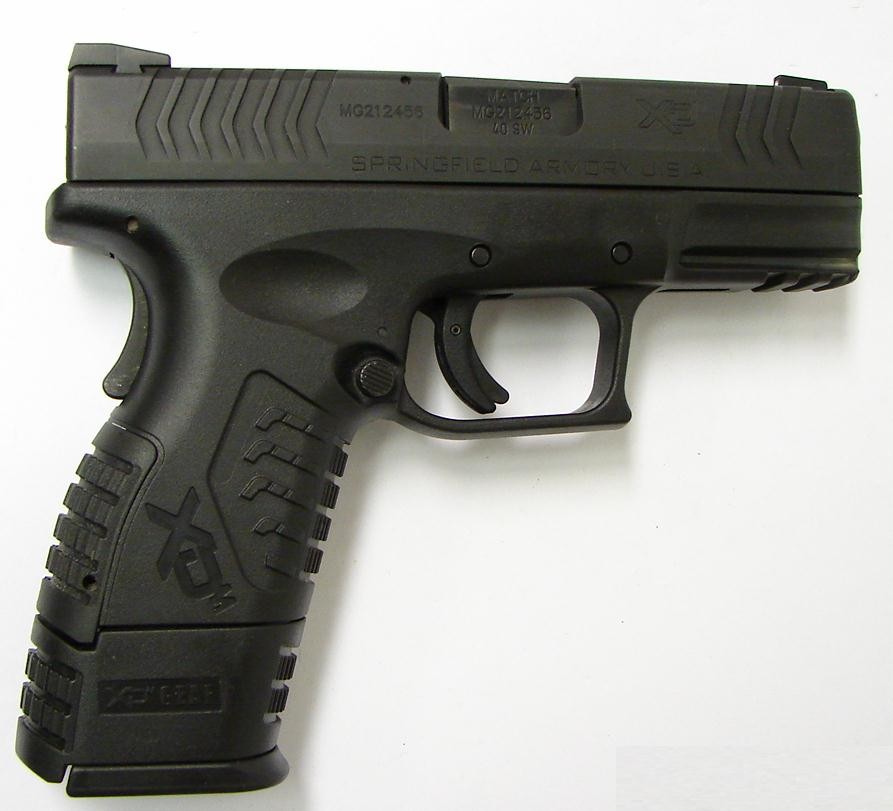 Springfield XDM 3.8 .40 S&W caliber pistol. Compact model in excellent ...