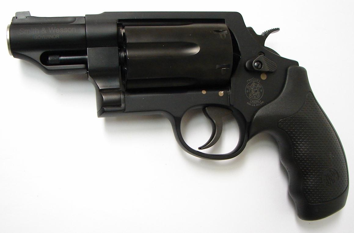 Smith & Wesson Governor .45 LC/45 ACP/410 gauge revolver. Excellent ...