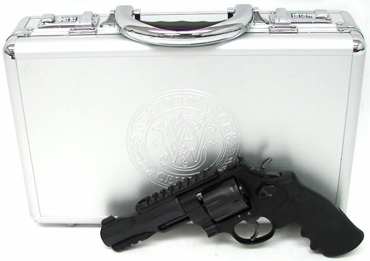 Smith & Wesson 327 Performance Center .357 Magnum caliber revolver with ...