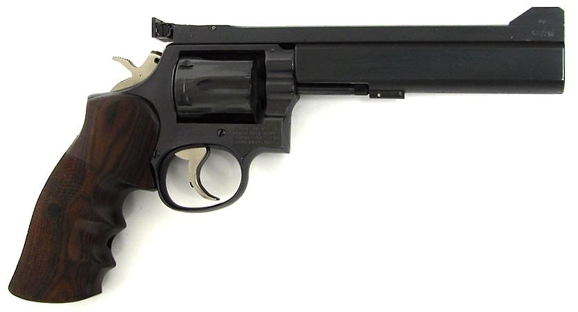 Smith & Wesson 10-5 .38 Special caliber revolver. Clark Custom PPC gun ...