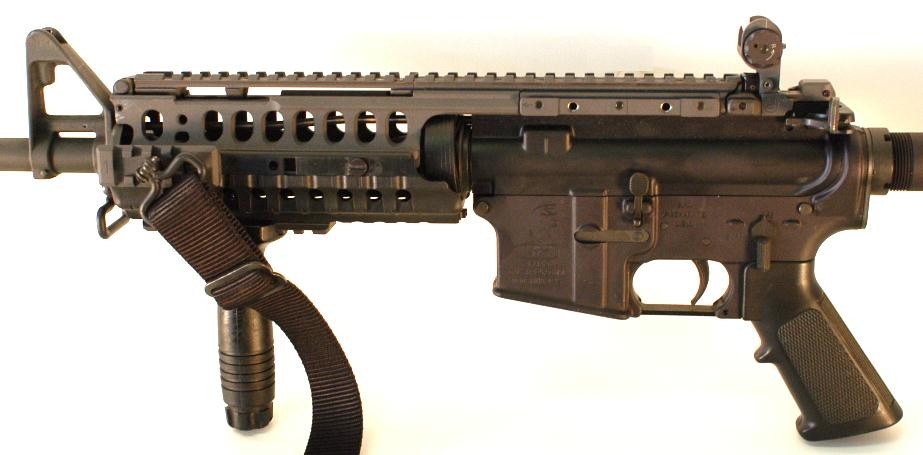 Bushmaster XM15-E2S .223 Rem caliber rifle with SIR rail system, Knight ...