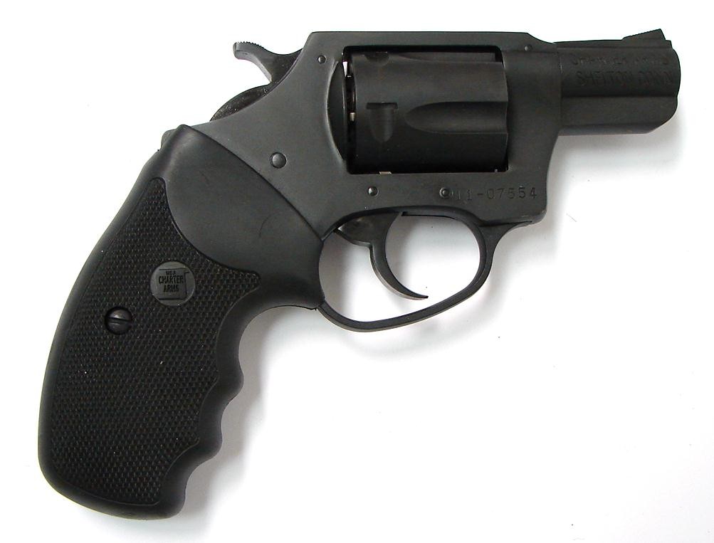 Charter Arms Undercover .38 Special caliber revolver. Lightweight ...