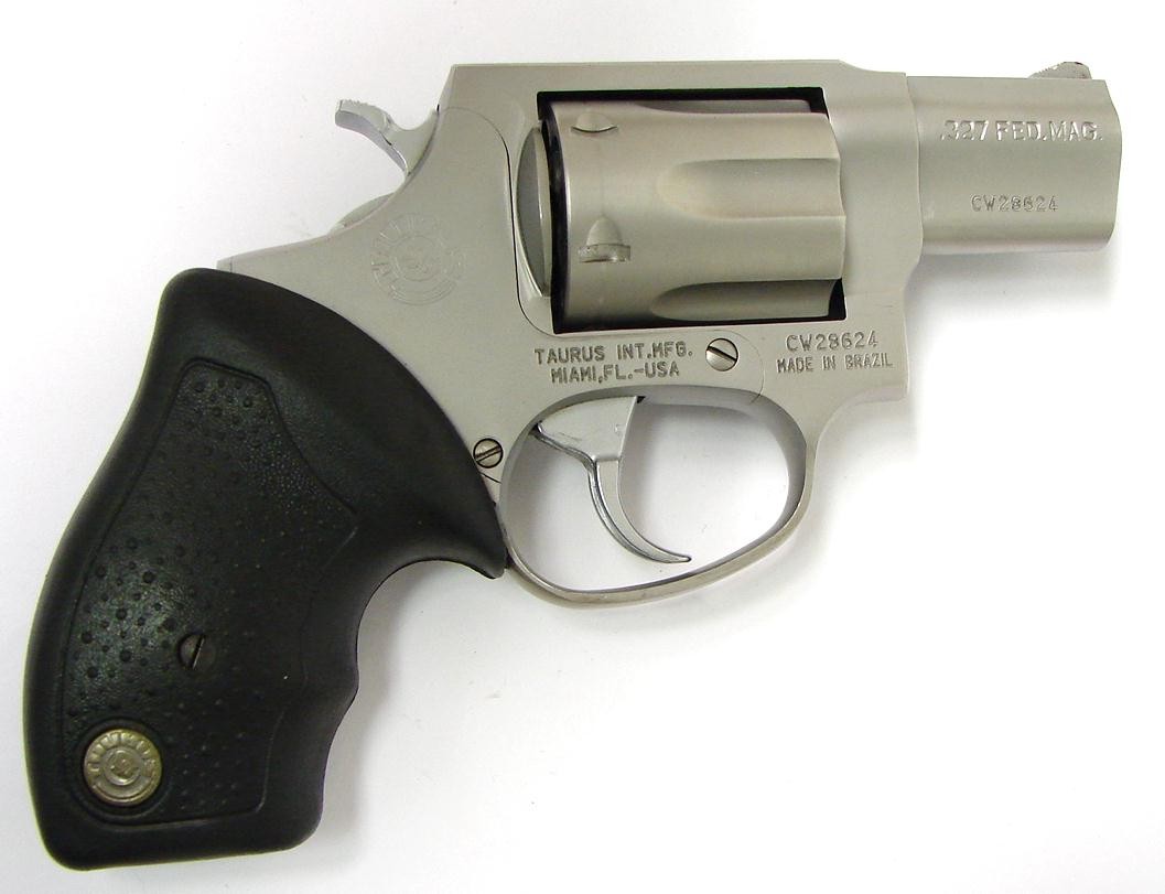 Taurus 327 .327 Fed Magnum caliber revolver. Stainless steel 6-shot ...