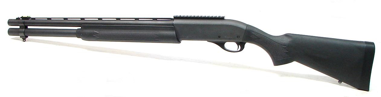 Remington 1100 Tactical 12 gauge shotgun. Semi-Auto riot gun with 22 ...