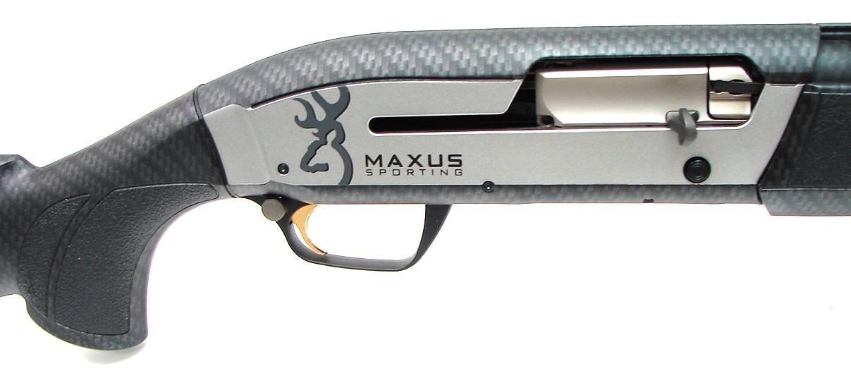 Browning Maxus 12 gauge shotgun. Maxmus Sporting model with carbon ...