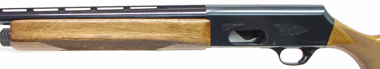 Browning 2000 12 gauge shotgun. 3" Magnum autoloader with 30" full ...