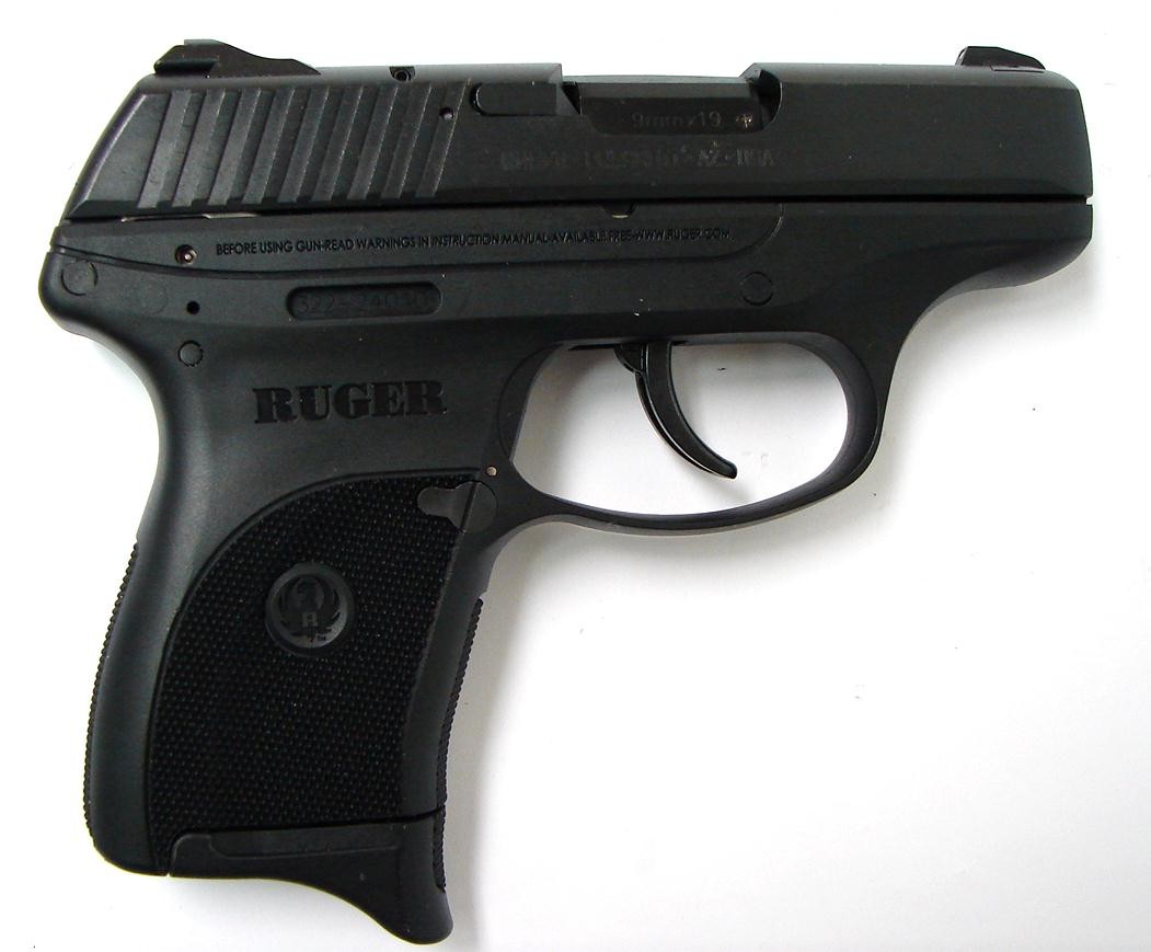 Ruger LC9 9MM caliber pistol. Subcompact in excellent condition ...
