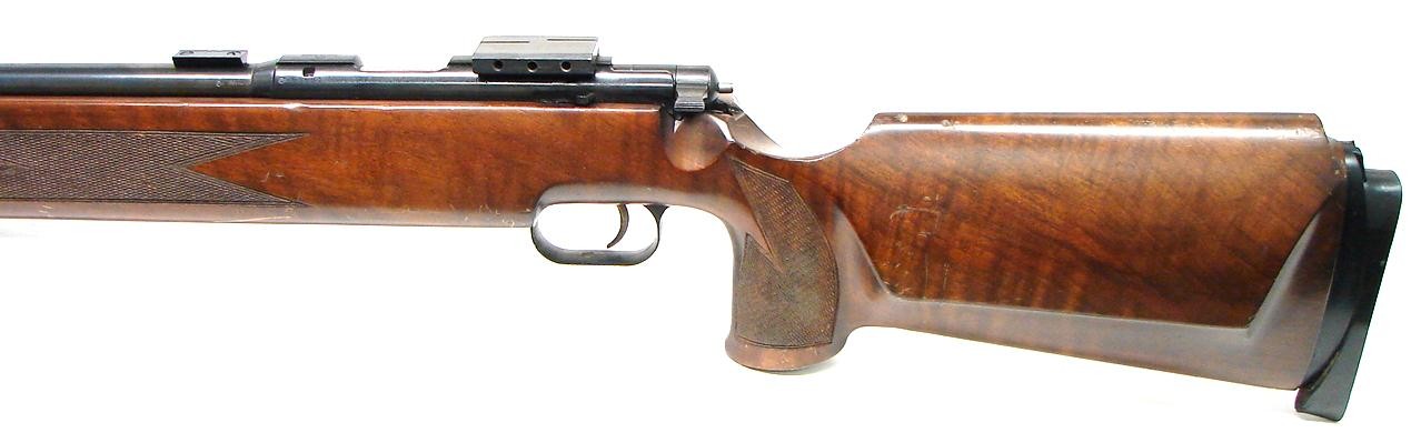 Anschutz Match 54 .22 LR caliber rifle. Target Model with 26" barrel ...