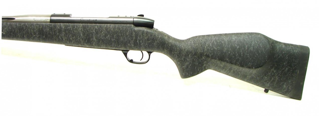 Weatherby Mark V .30-378 WBY Mag caliber rifle. Accumark Long Range ...