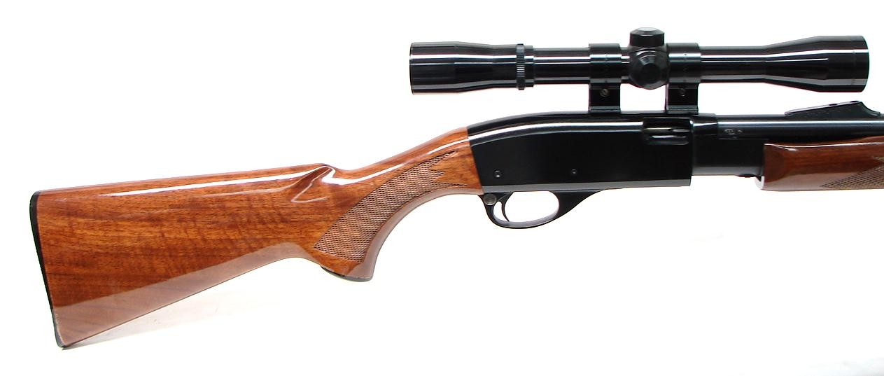 Remington 572 Field Master .22 LR caliber rifle. Deluxe pump action .22 ...