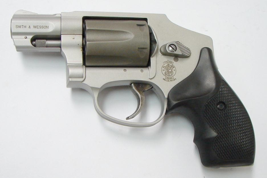 Smith & Wesson 332 .32 H&R Mag caliber revolver. Scarce Airlite Ti ...